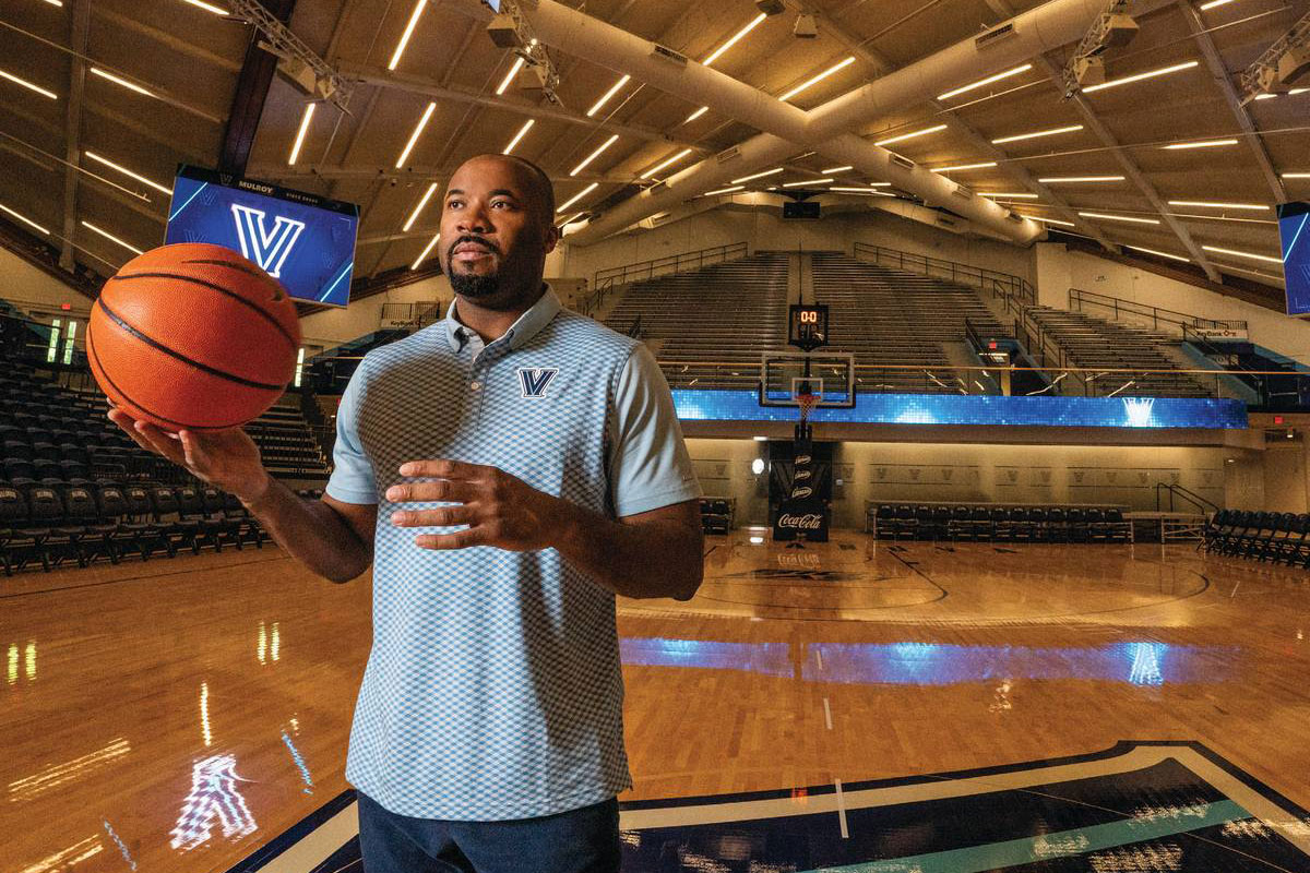 Villanova Basketball's Kyle Neptune Takes Over for Jay Wright