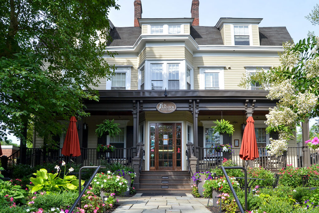 The Peacock Inn Is a Delightful Escape in New Jersey