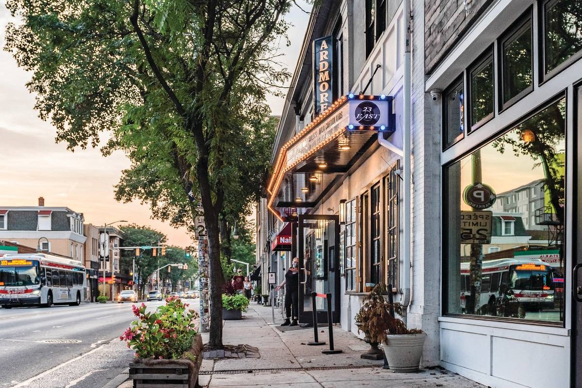 Ardmore Day Trip Guide: How to Spend 24 Hours in Town