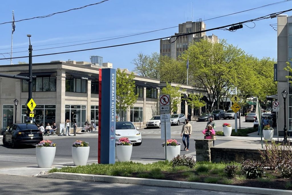 Your Official Shopping Guide to Ardmore's Suburban Square