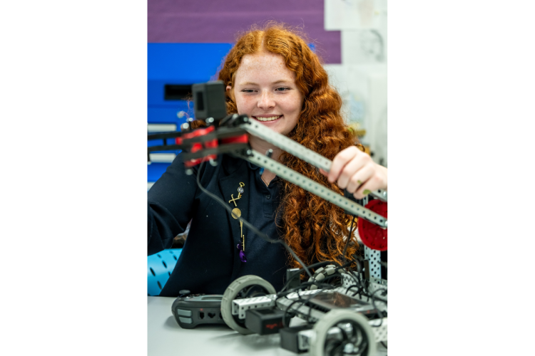 Top 5 Ways an All-Girls Education Sets Your Daughter Up for Success