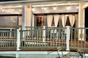Summer Salt Offers Authentic Farm-to-Table Oceanfront Dining in Avalon
