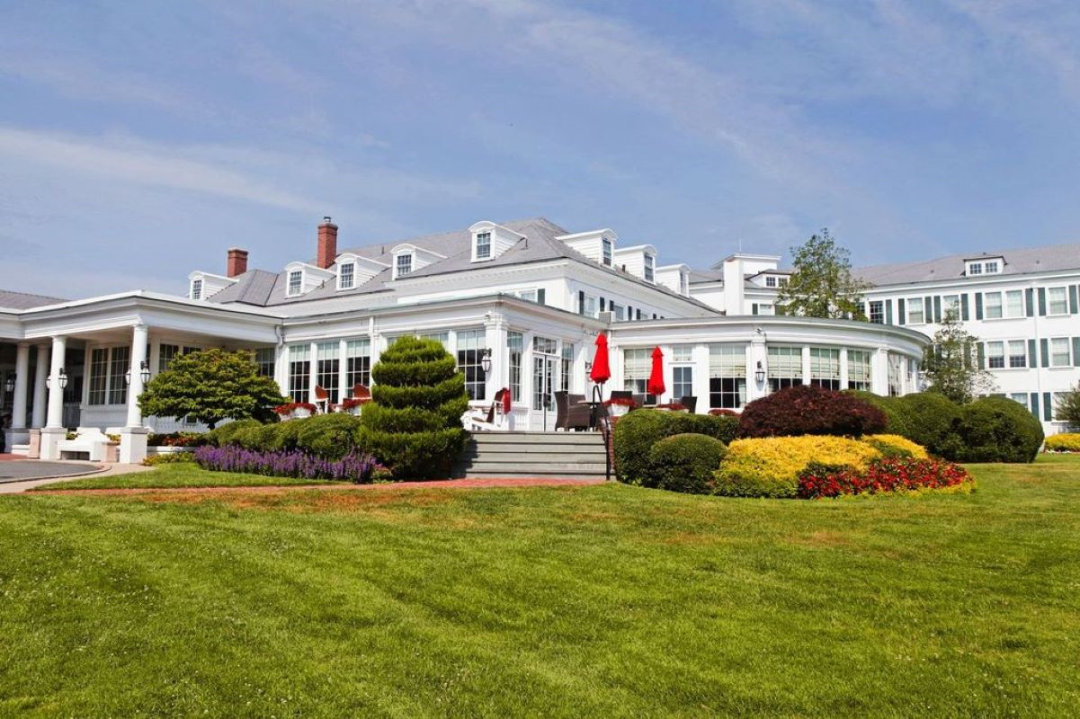 Seaview Is an Iconic Landmark Hotel Near Jersey Shore Attractions