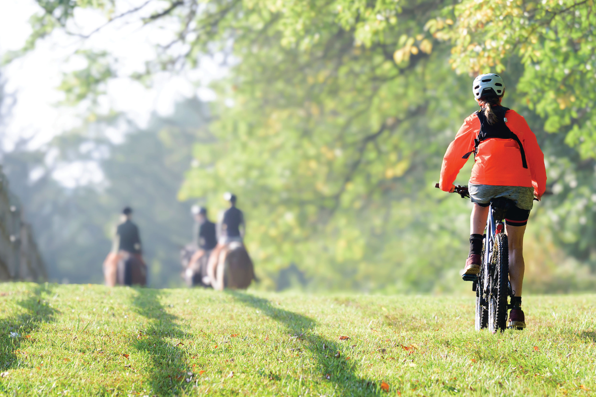 Hunt Followers Embrace Thrill of the Chase Around the Main Line